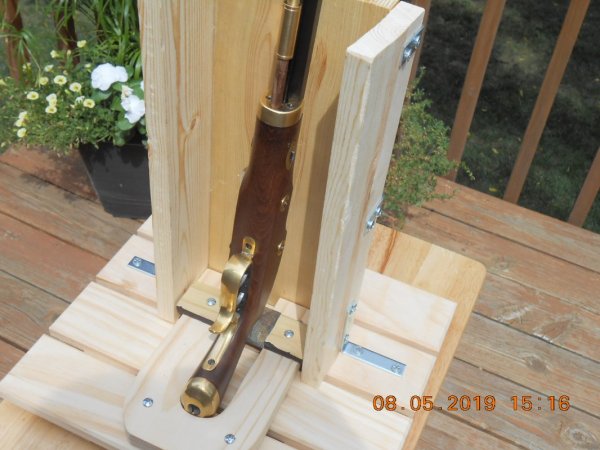 Built a pistol loading stand | The Muzzleloading Forum